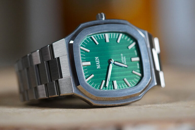 Une journée avec la Maen Manhattan 39 Ultra-Thin - Le Petit Poussoir