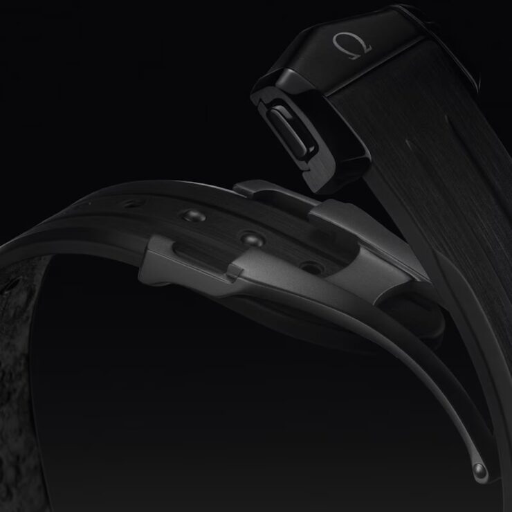 Omega dévoile la nouvelle génération de Speedmaster Dark Side of the ...