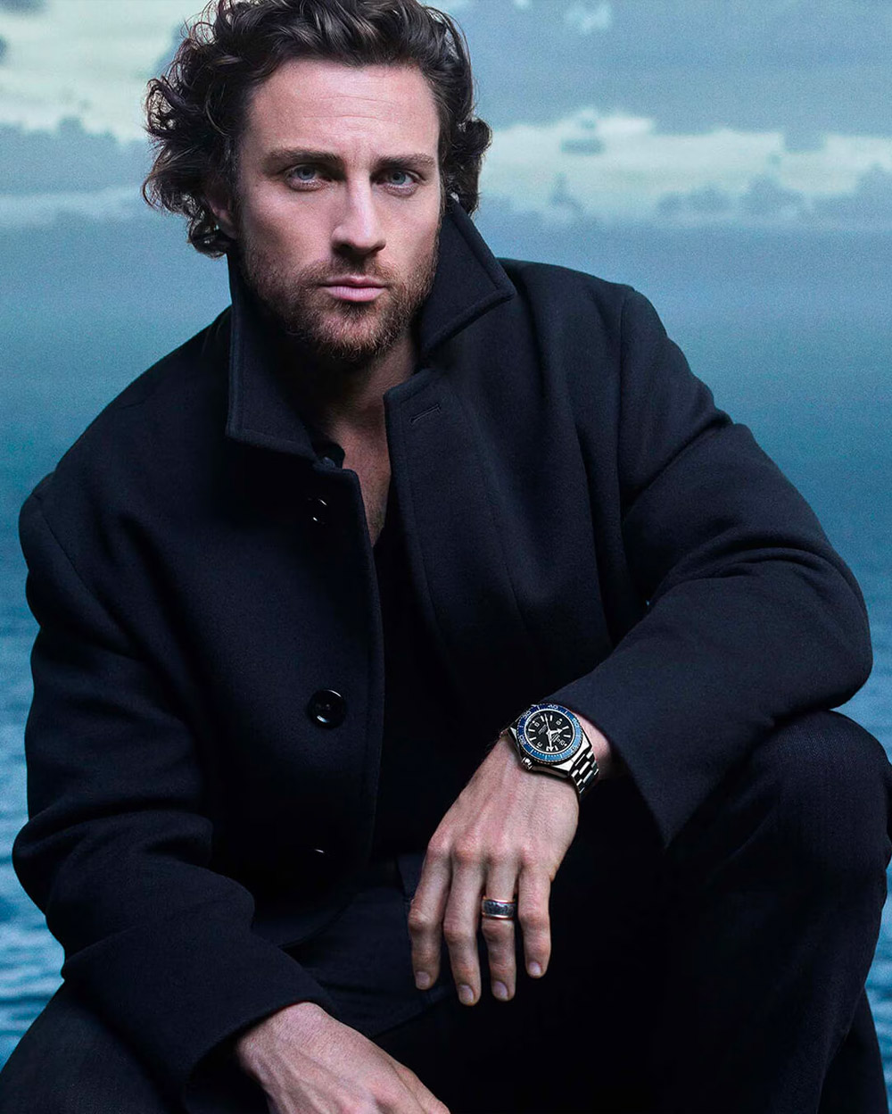 Omega repense son iconique Seamaster Planet Ocean 600M - Le Petit Poussoir